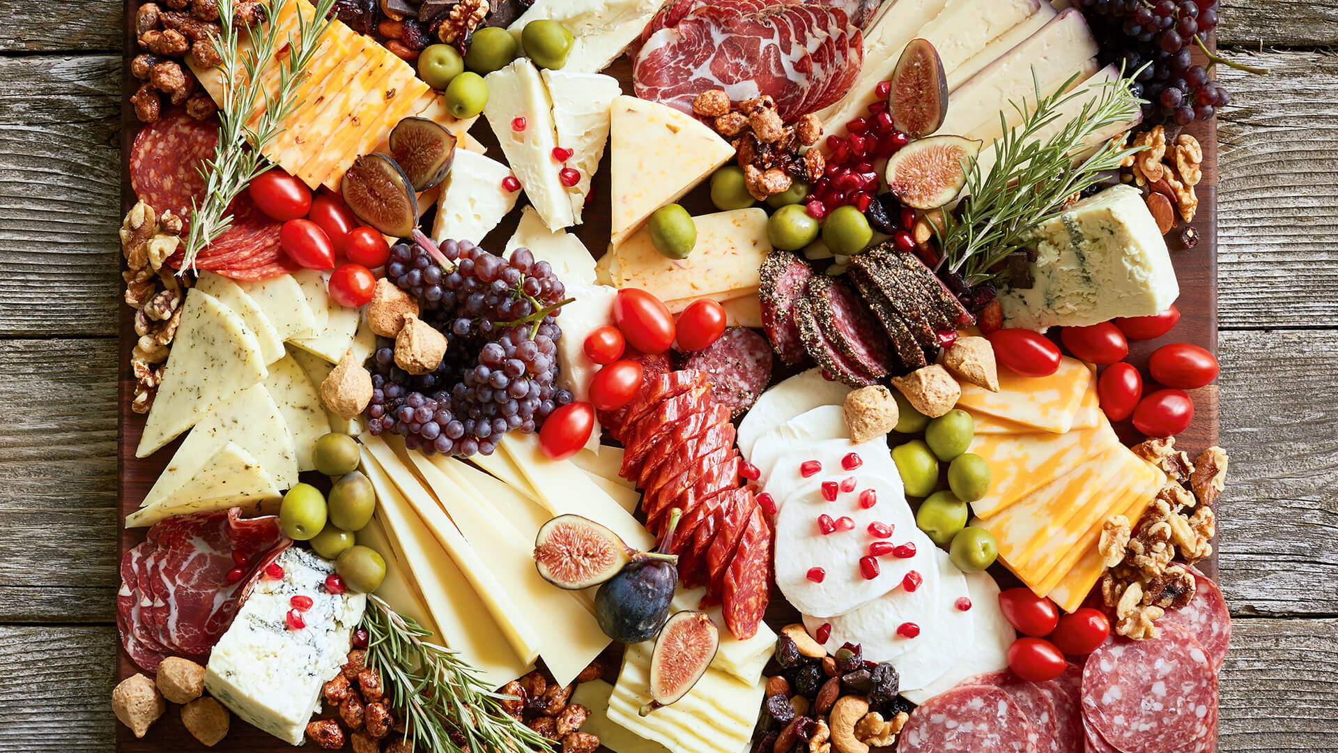 Holiday Cheese Board | Recipe | Roche Bros.