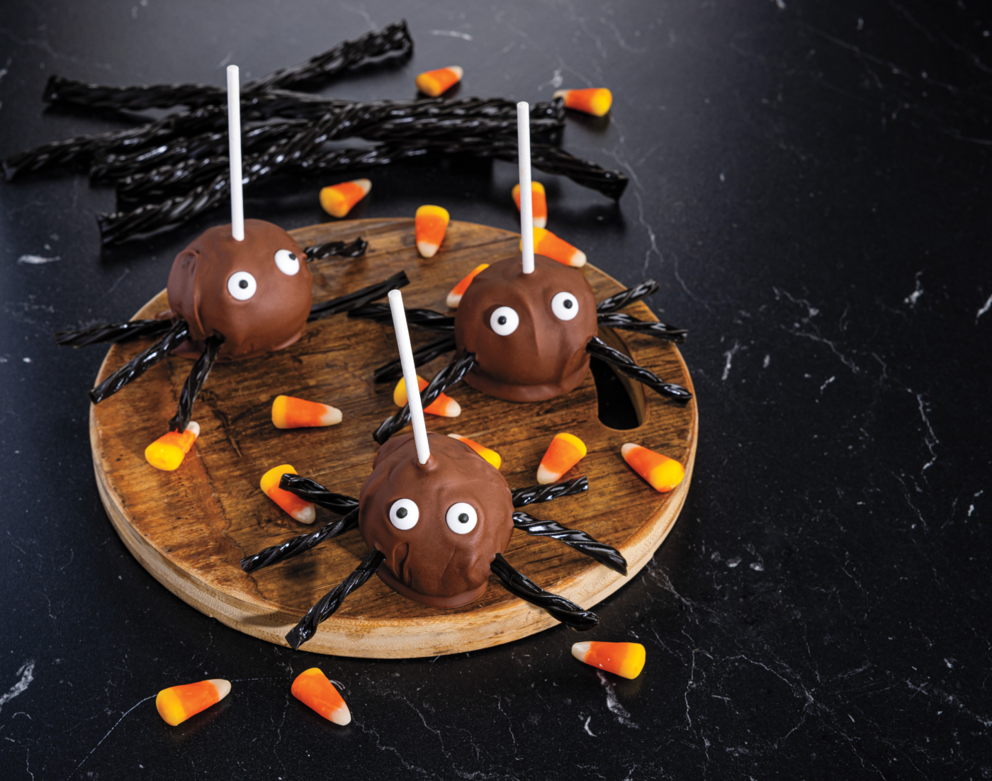 Halloween Spider Cake Pops - Roche Bros